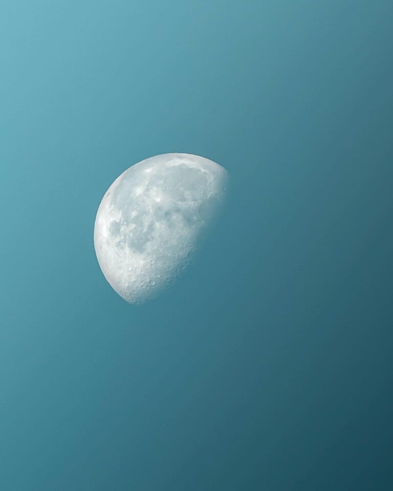 What Are The Colors Of The Moon? Hidden Hues Revealed